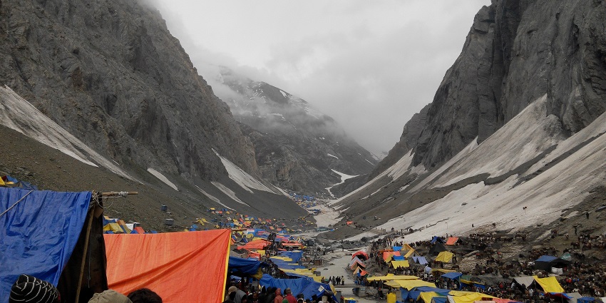 Srinagar Temples: A Captivating Blend of History and Devotion - TripXL