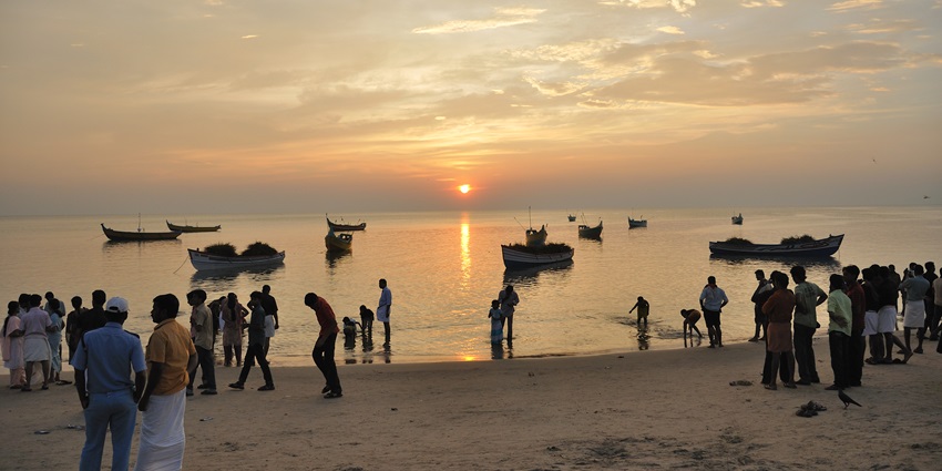 10 Places To Visit Near Thrissur For A Perfect Natural Embrace - TripXL