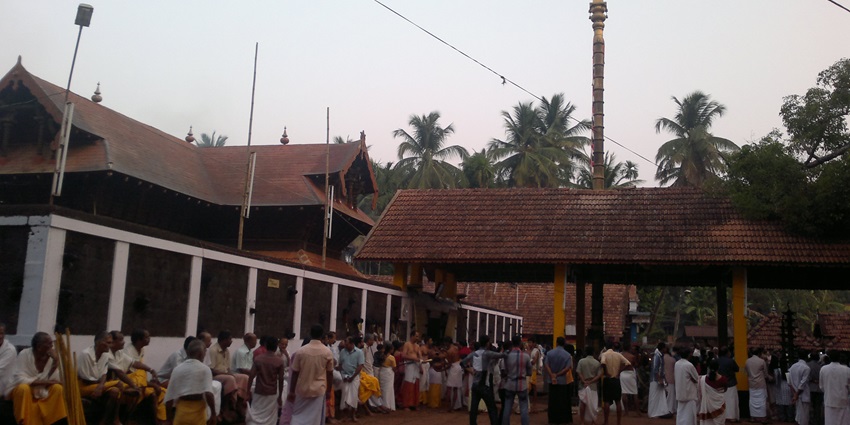 Explore The Spiritual Trichambaram Temple: A Sacred Haven - TripXL