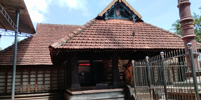 Top 14 Hanuman Temples In Kerala To Awaken The Devotee In You - TripXL