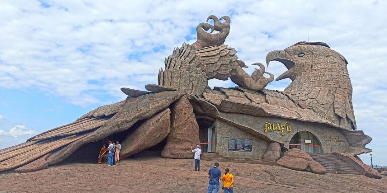 Jatayu Earth's Center: Get To Know The History Behind - TripXL