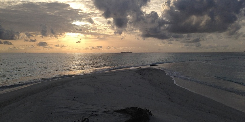 Artificial Beach Maldives: An Ultimate Guide For Next Trip - TripXL