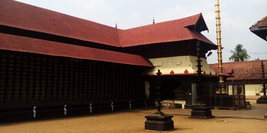 Aranmula Temple: Get To Explore One Of The 108 Divya Desams- TripXL