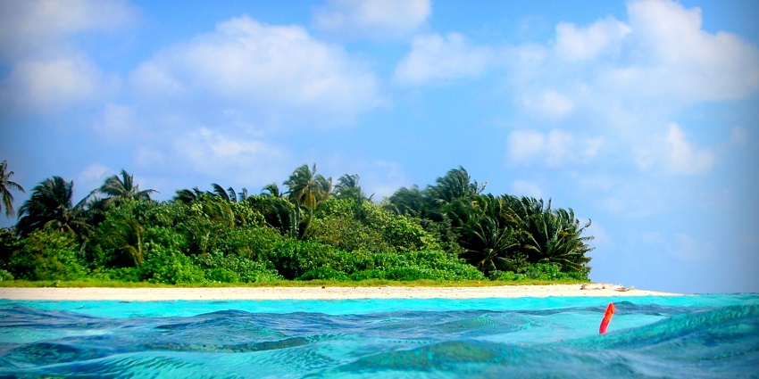 Alimatha Island: Indulge In The Serenity Of Pristine Island - TripXL