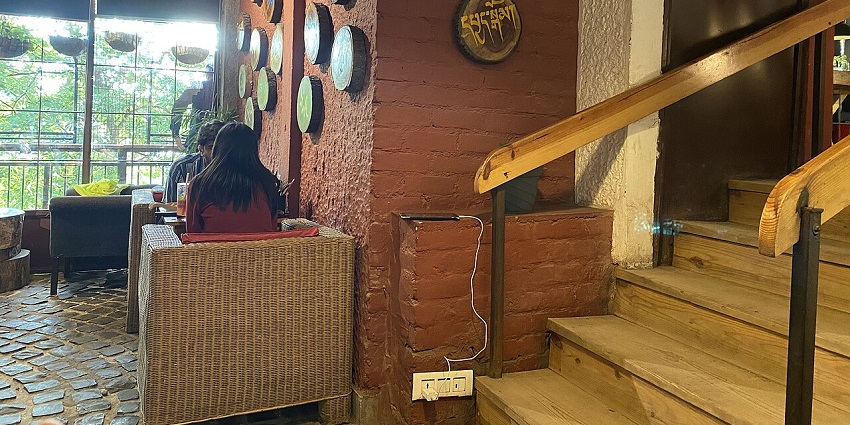 Things To Do In Majnu Ka Tila Delhi: The Traveller’s Delight - TripXL