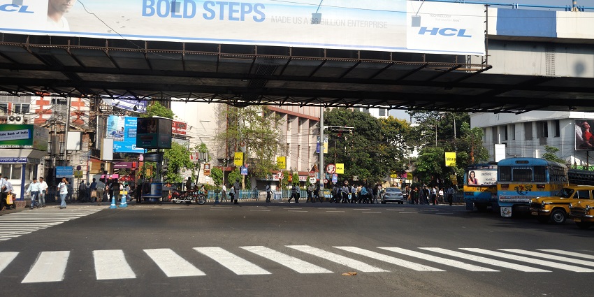 Street Shopping In Kolkata: 9 Places For The Best Experience - TripXL