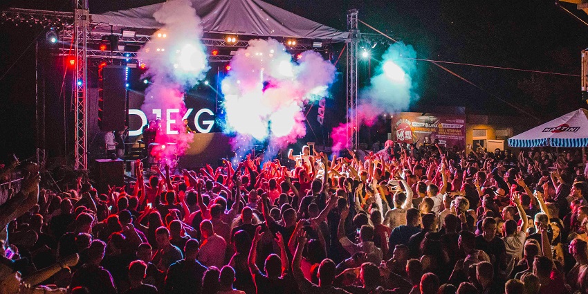 Jakarta Nightlife: 10 Places You Will Surely Visit Again - TripXL