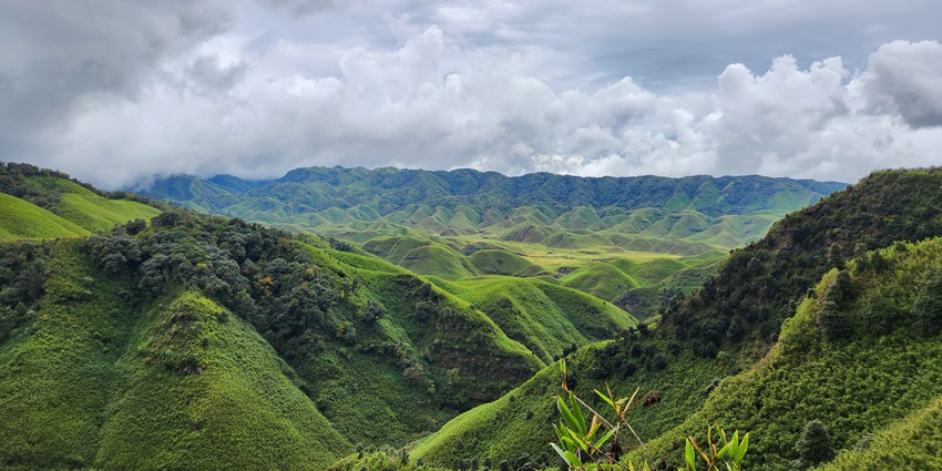 Explore Waterfalls In Nagaland: A Nature Lover’s Paradise - TripXL