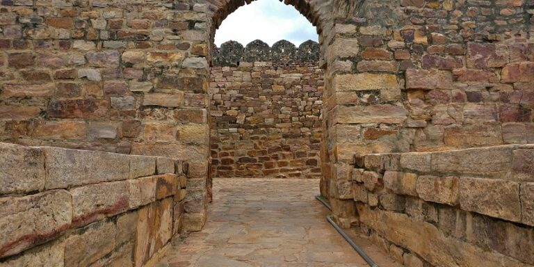 Gooty Fort: Explore The History Of This Ancient Fortress - TripXL
