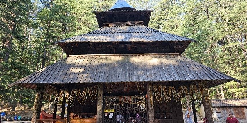Sacred Vashisht Temple: A Epitome Of Faith And Spirituality - TripXL