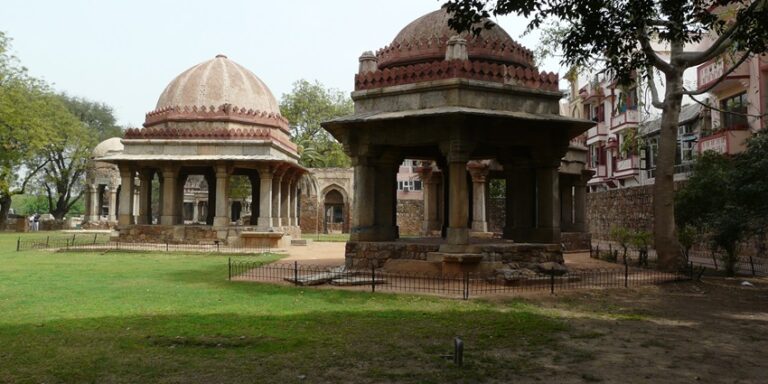 14 Places To Visit Near Saket To Enjoy A Culture Vibe - TripXL