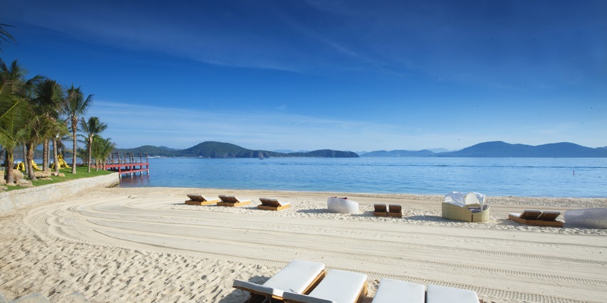Beaches In Nha Trang: Soaking The Coastal Beauty Of Vietnam - TripXL