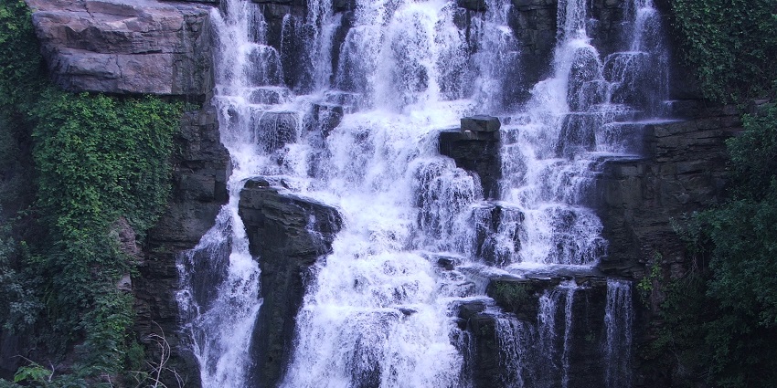 10 Waterfalls In Sikkim: Top Cascading Marvels To Explore - TripXL