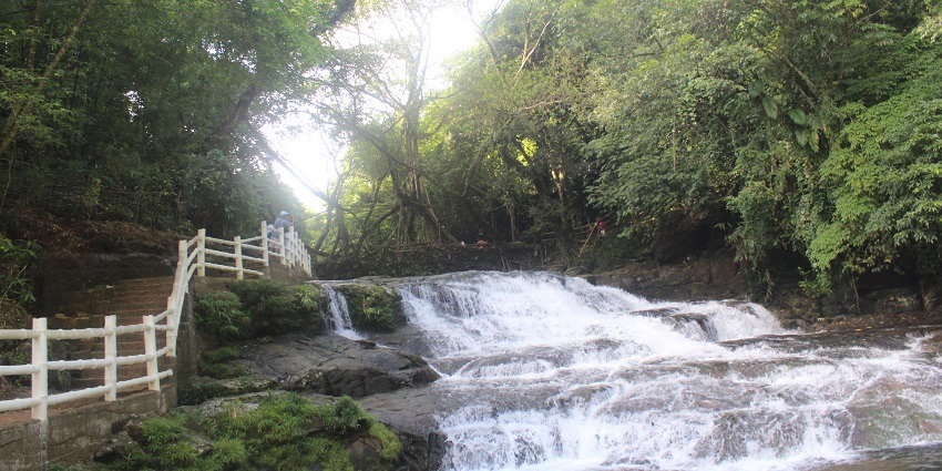 15 Top Waterfalls In Shillong To Visit On Your Next Trip - TripXL