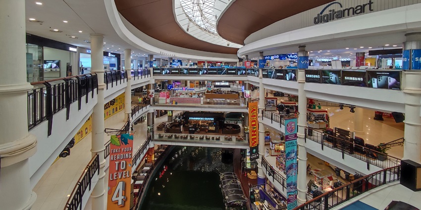 Shopping Malls In Ranchi: Here’s A Treat For All Shopaholics - TripXL