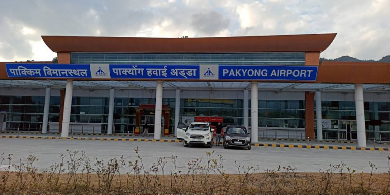 Airports In Darjeeling: Experiencing The Scenic Flight Journey - TripXL