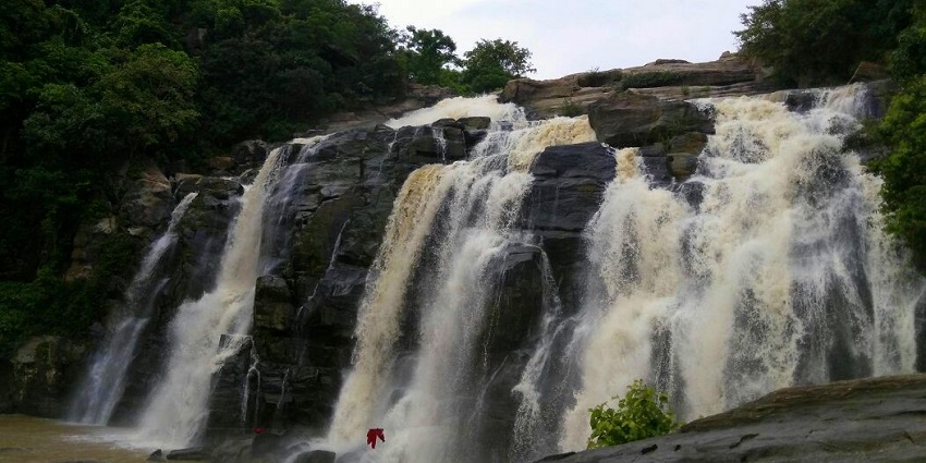 Waterfalls In Jharkhand: Here Natural Beauty Meets Serenity - TripXL