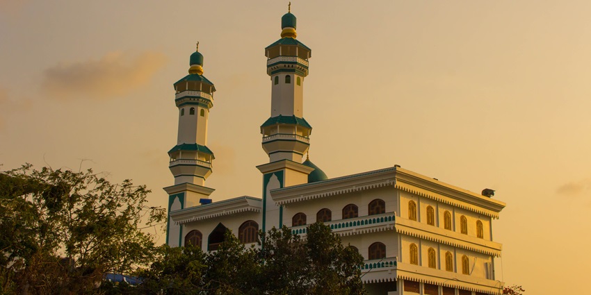 Top 10 Mosques In Kerala : Where Faith And Art Intertwine - TripXL