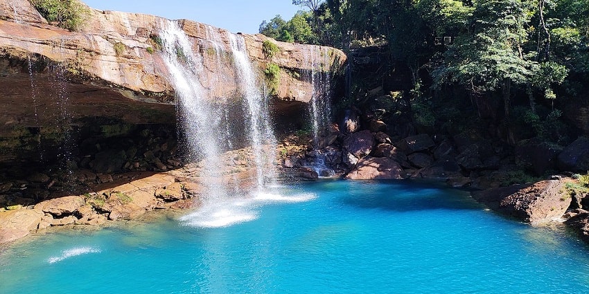 Waterfalls In Meghalaya : Exploring It For A Perfect Summer Getaway ...