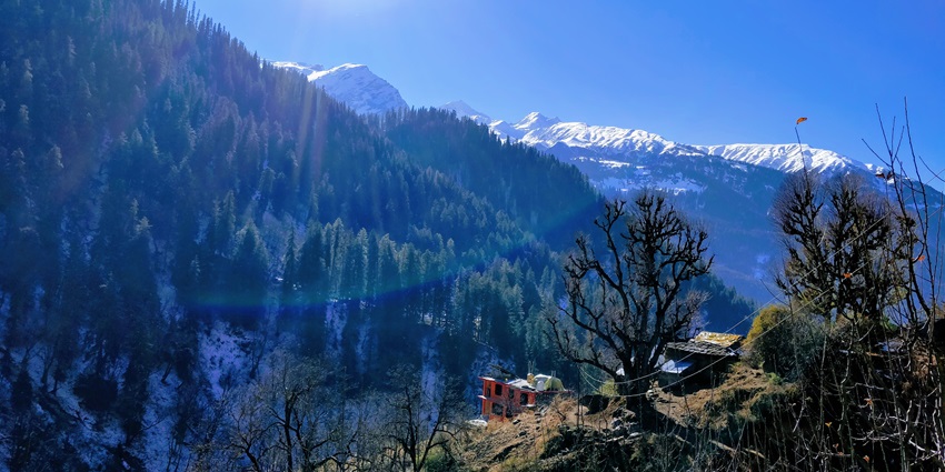 9 Things To Do In Tosh Village For An Enchanting Experience - TripXL