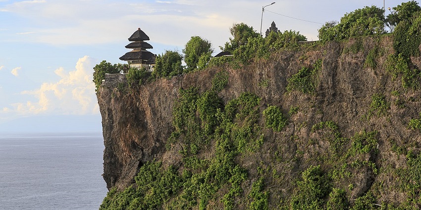 Bungee Jumping In Bali: A Must Thing To Do For Every Adventurer - TripXL