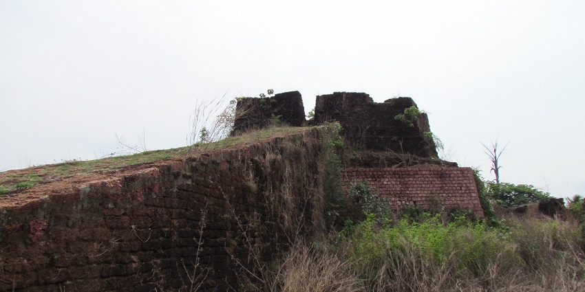 Hosdurg Fort: Your Getaway To The Historical Haven Of Kerala - TripXL