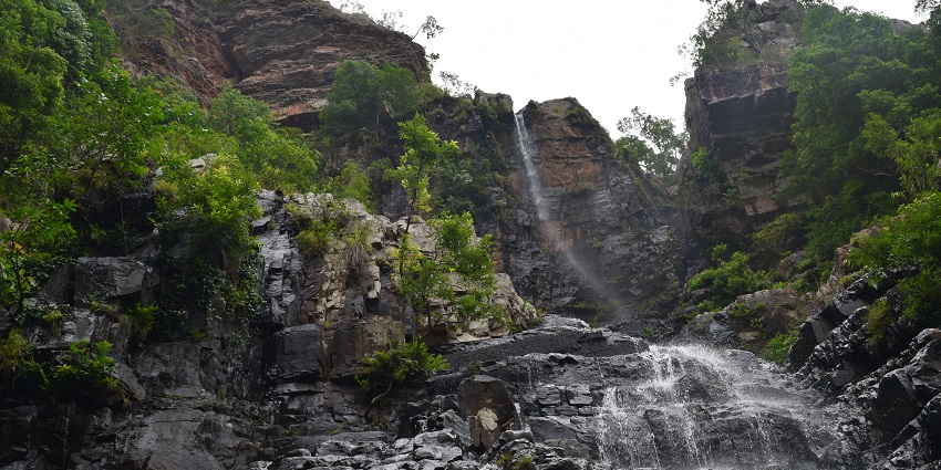 Talakona Waterfall: Discover Majestic Waterfall In Tirupati - TripXL