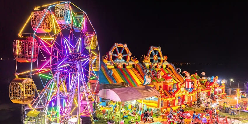 14 Best Places To Visit In Delhi For Fun And A Gala Time - TripXL