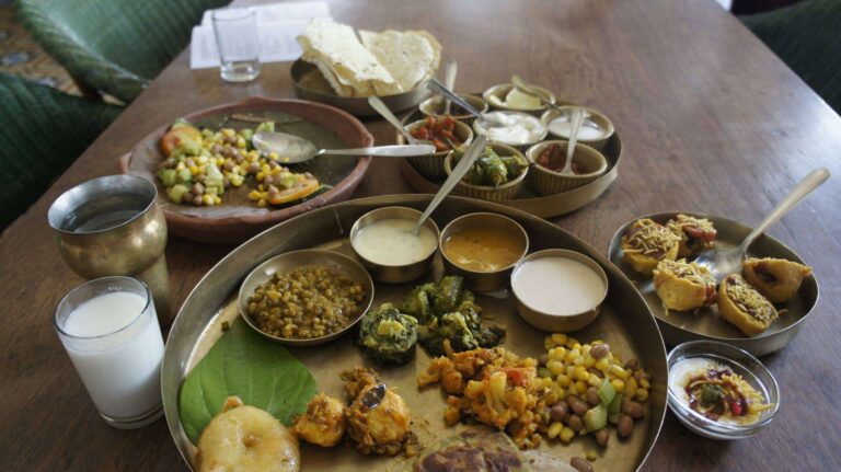 Best Food in Anand: Top 8 Must Try Restaurants Of The City - TripXL