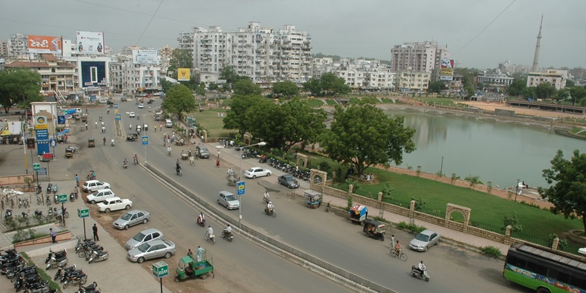 Vastrapur Adventure Park: Fun Rides and Exciting Family Activities - TripXL