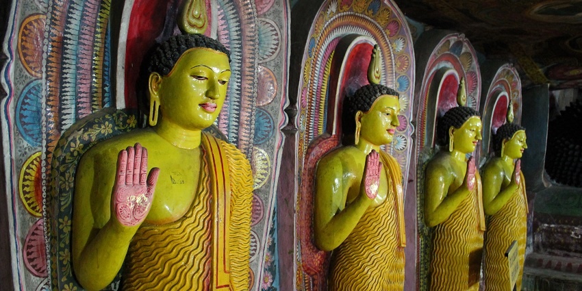 Muthumariamman Temple: Discover The Sacred Spiritual Oasis - TripXL