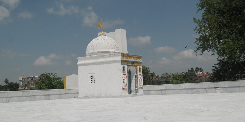 Jain Temples In Bihar: Seek Solace And Experience Devoutness - TripXL