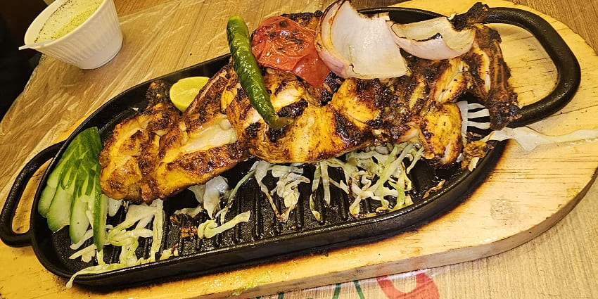 Top 10 Spots For Best Food In Bhuj To Explore - TripXL