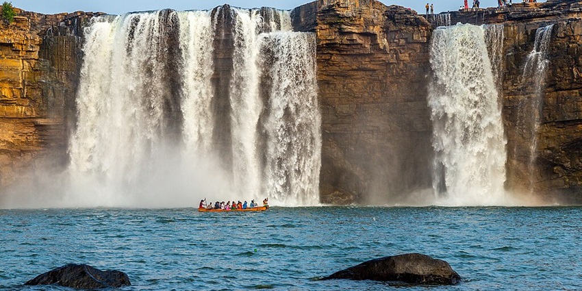 Chhattisgarh Waterfalls: Get Ready To Be Drenched Amid Nature - TripXL