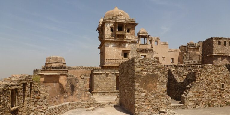 Udaipur Forts: The Testament of Rajasthan's Cultural Legacy - TripXL