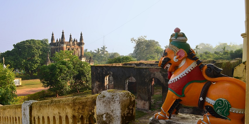 Discover The Spiritual Essence Of Kapilash Temple, Odisha - TripXL