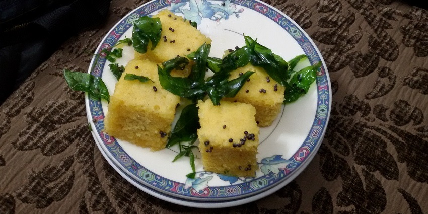 Best Food In Rajkot: Top 13 Culinary Spots - TripXL