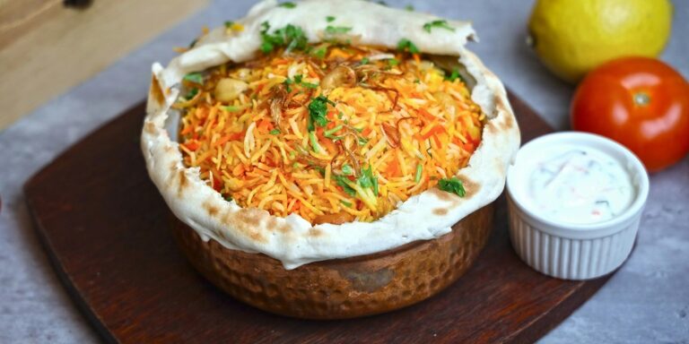 Best Street Foods In Dwarka: Top 10 Eateries You Must Try - TripXL