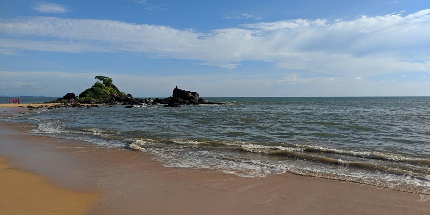10 Must-Visit Beaches In Honnavar: A Paradise For Nature Lovers - TripXL