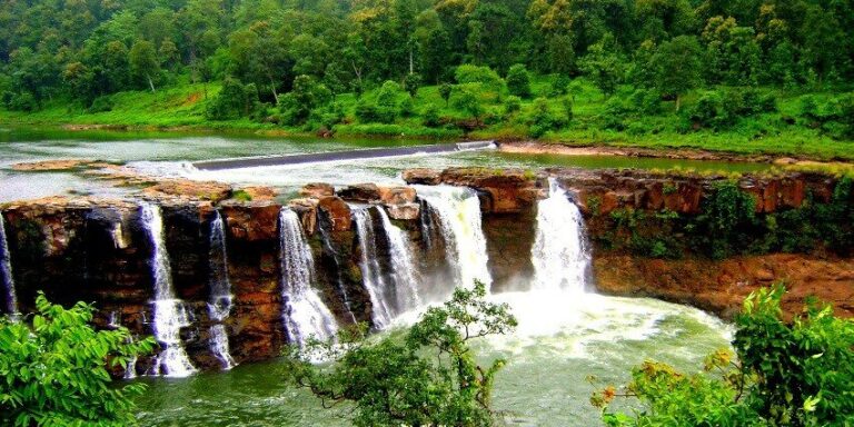 Bilpudi Waterfalls: A Detailed Guide To Gujarat’s Gem - TripXL