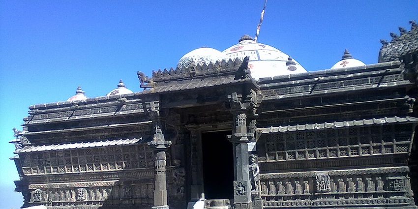 10 Must-Visit Jain Temples In Gujarat: The Ultimate List - TripXL