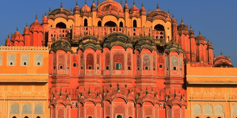 10 Places To Visit Near Hawa Mahal For A Serene Escapade - TripXL