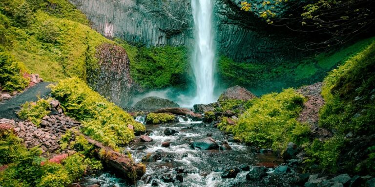 Changey Waterfalls: A Detailed Guide For Adventure Lovers - TripXL