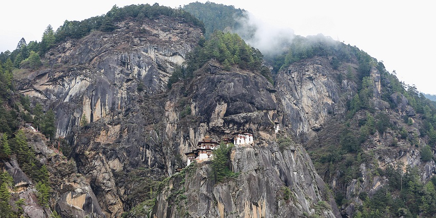 Visit Taktsang Monastery And Explore The Beautiful Buddhist Culture ...