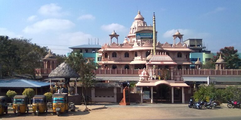 Temples In Rajahmundry: A Guide For The Spiritual Journey - TripXL