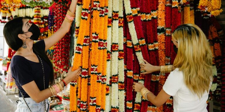 Shopping In Dwarka: Best Markets And Shopping Complexes - TripXL