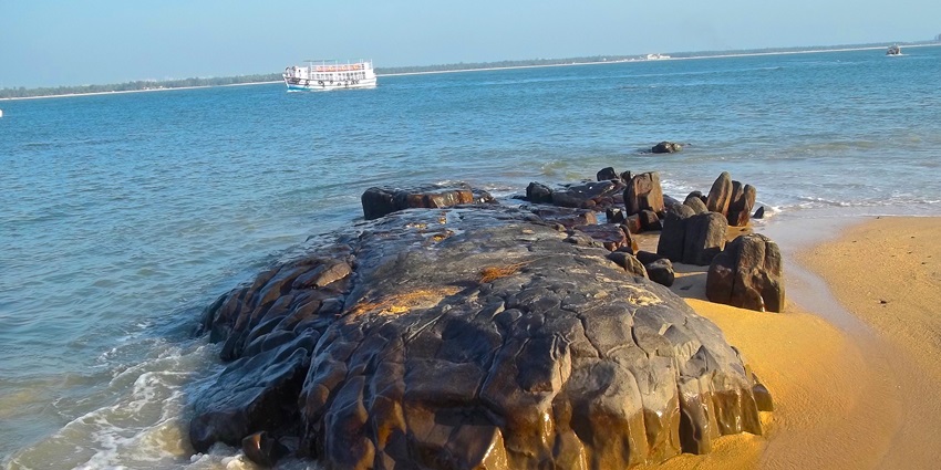 Discover Serene Beaches Near Coorg For A Perfect Getaway - TripXL