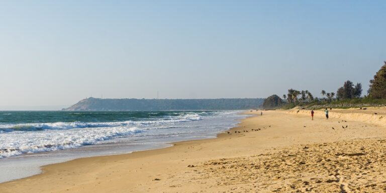Places To Visit Near Tarkarli: Guide For The Coastal Beauty - TripXL