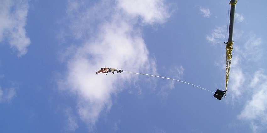 Bungee Jumping In Himachal Pradesh: 8 Best Places For The Adventure ...