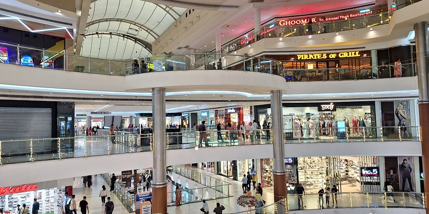Shopping Malls In Gandhinagar: Explore Top 13 Retail Wonders - TripXL